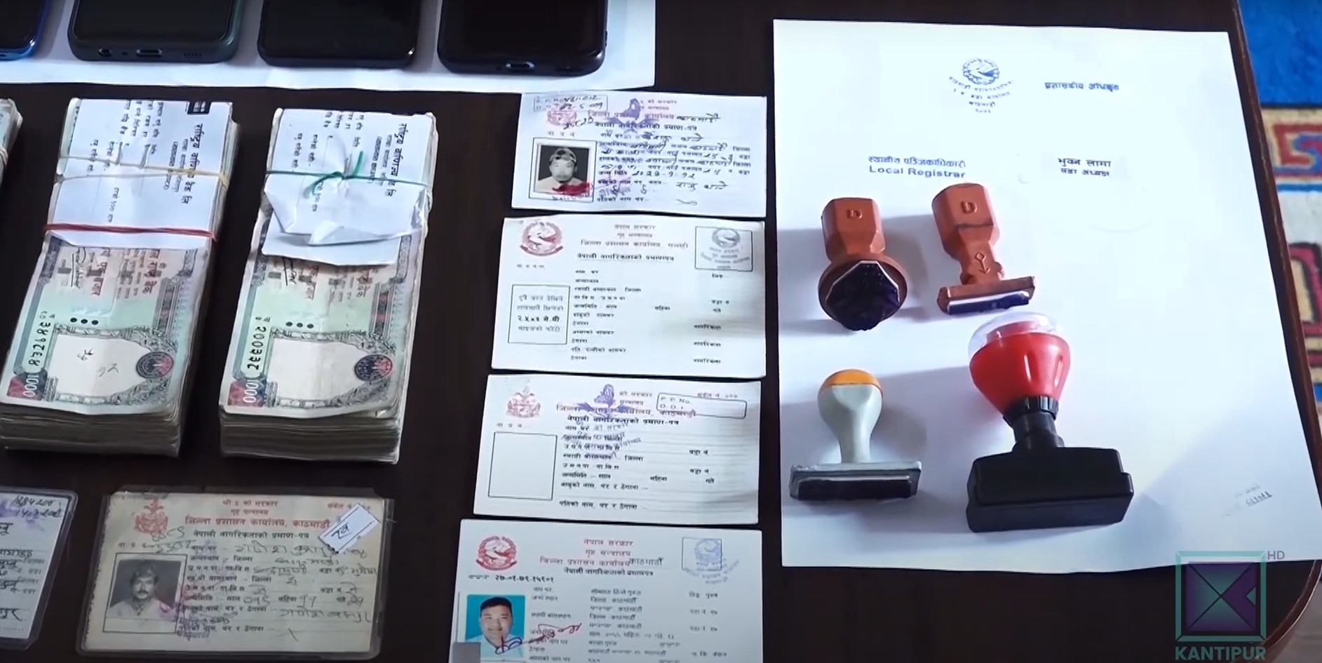 कर्मचारीको मिलेमतोमा तिब्बती शरणार्थीलाई नेपाली नागरिकता, ५ सयभन्दा बढी ...